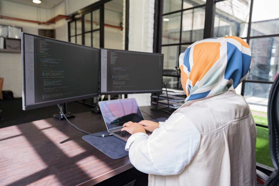 Generative AI for Telcos: taking customer experience and productivity ...